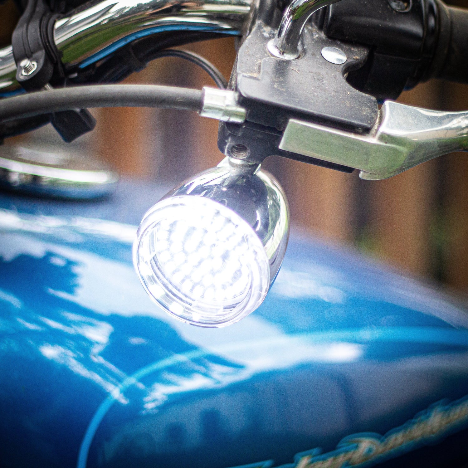 Eagle Lights Generation II Midnight Edition Turn Signals (Front (1157)